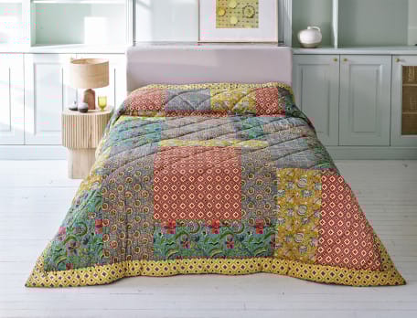 Couvre lit, dessus de lit, boutis, édredon - Linvosges